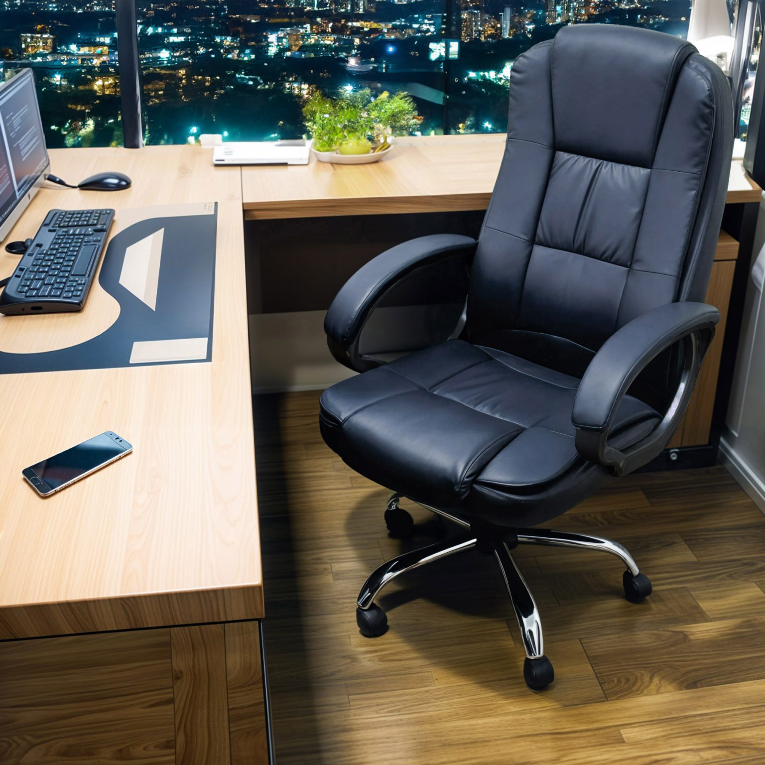 Cadeira Presidente Estofada CPE001 – Lianto Decor